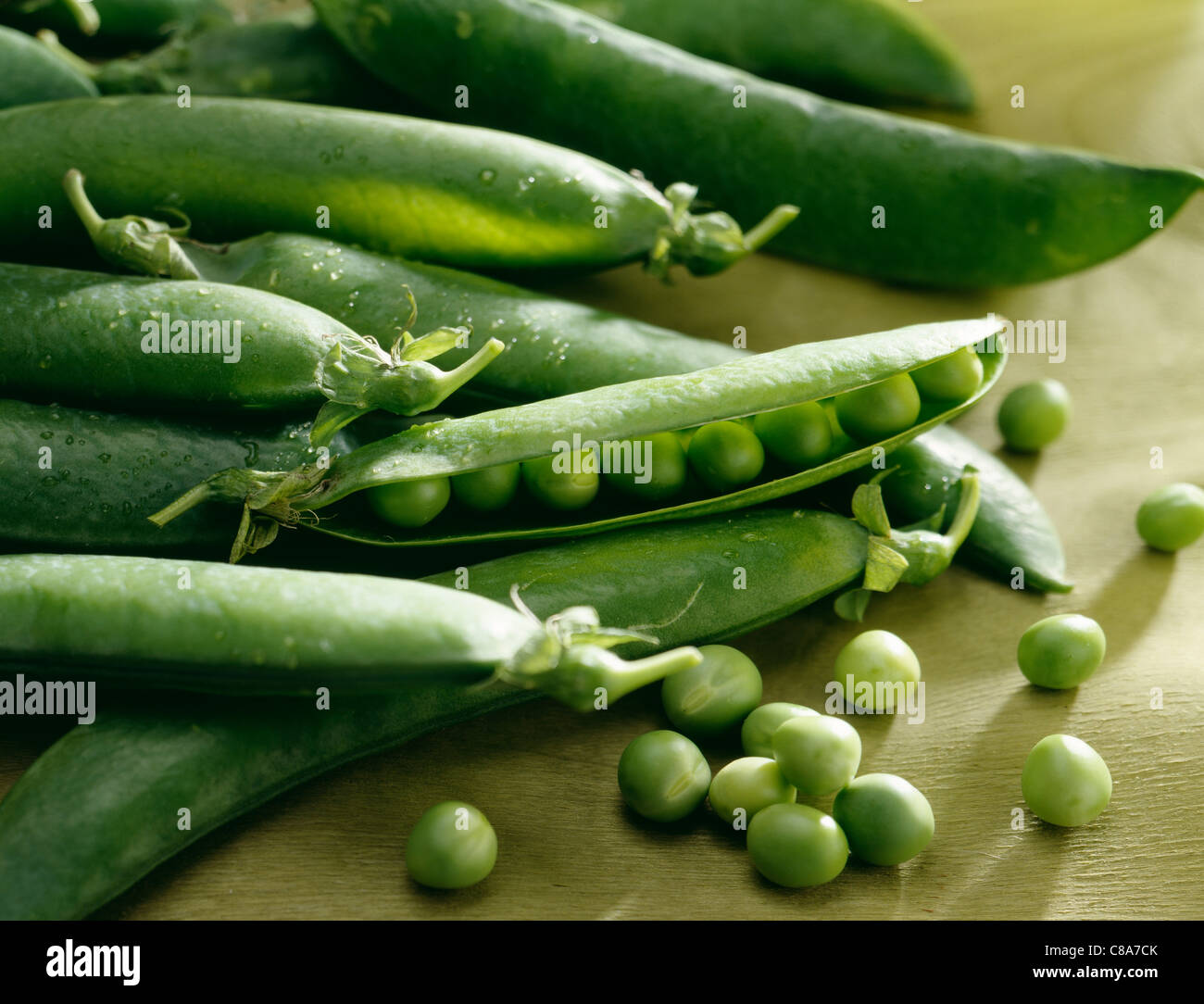 Peas with pods Stock Photo - Alamy