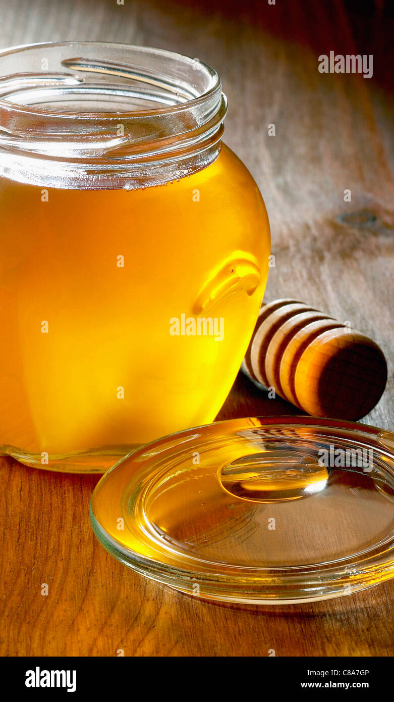 Pot of honey Stock Photo - Alamy