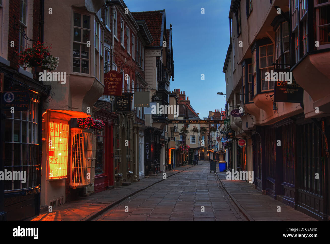 Stonegate road hi-res stock photography and images - Alamy