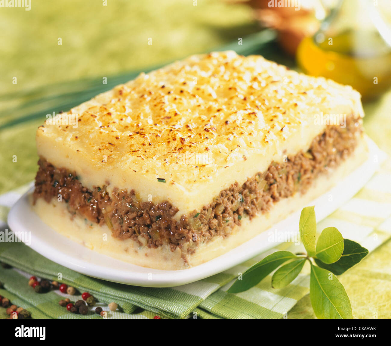 Prepared shepherds pie hi-res stock photography and images - Alamy