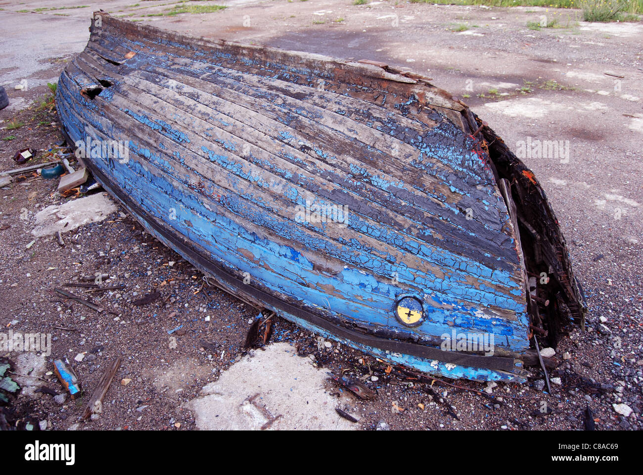 Rotten wooden boat hi-res stock photography and images - Alamy
