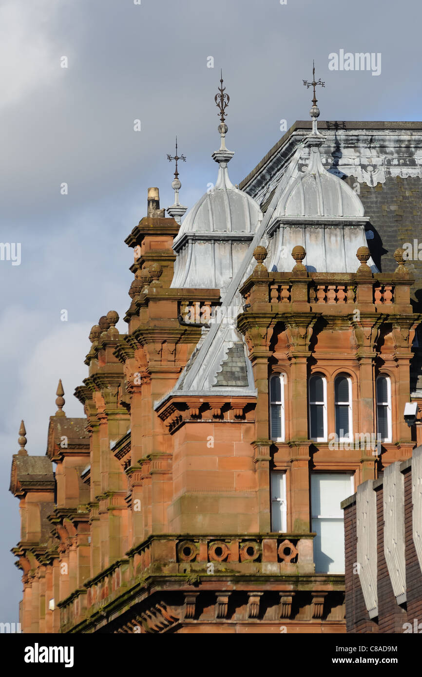 Old sandstone building hi-res stock photography and images - Alamy