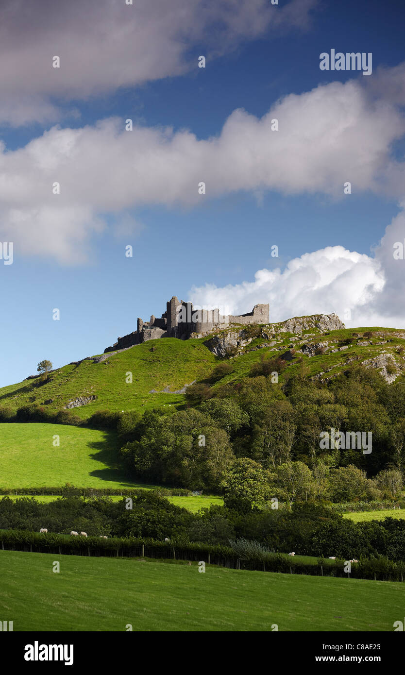 Carreg cennen castle hi-res stock photography and images - Alamy