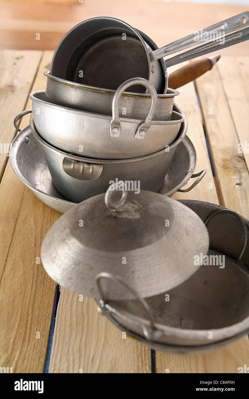 Cooking pots and pans Stock Photo - Alamy