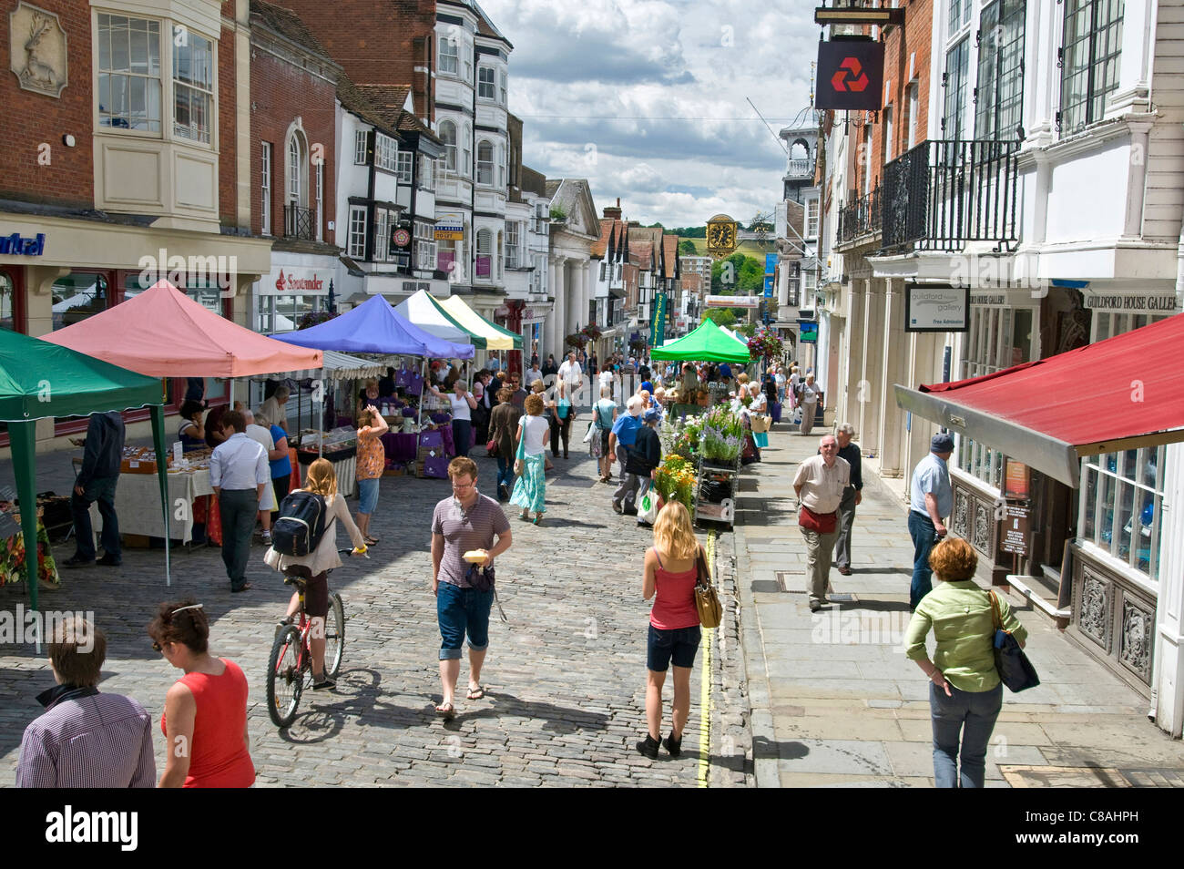 Horizontal view shops stalls hi-res stock photography and images - Alamy