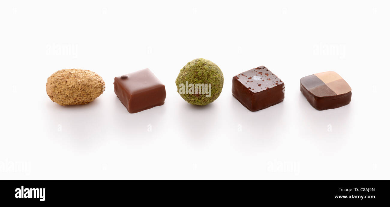Bite size chocolates hi-res stock photography and images - Alamy