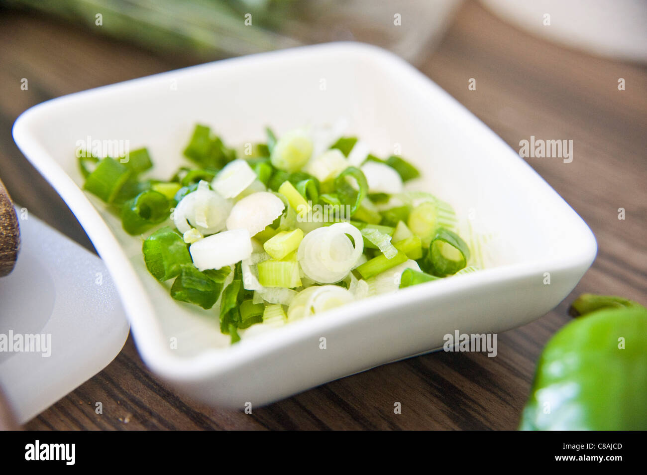 Thinly chopped onions hi-res stock photography and images - Alamy