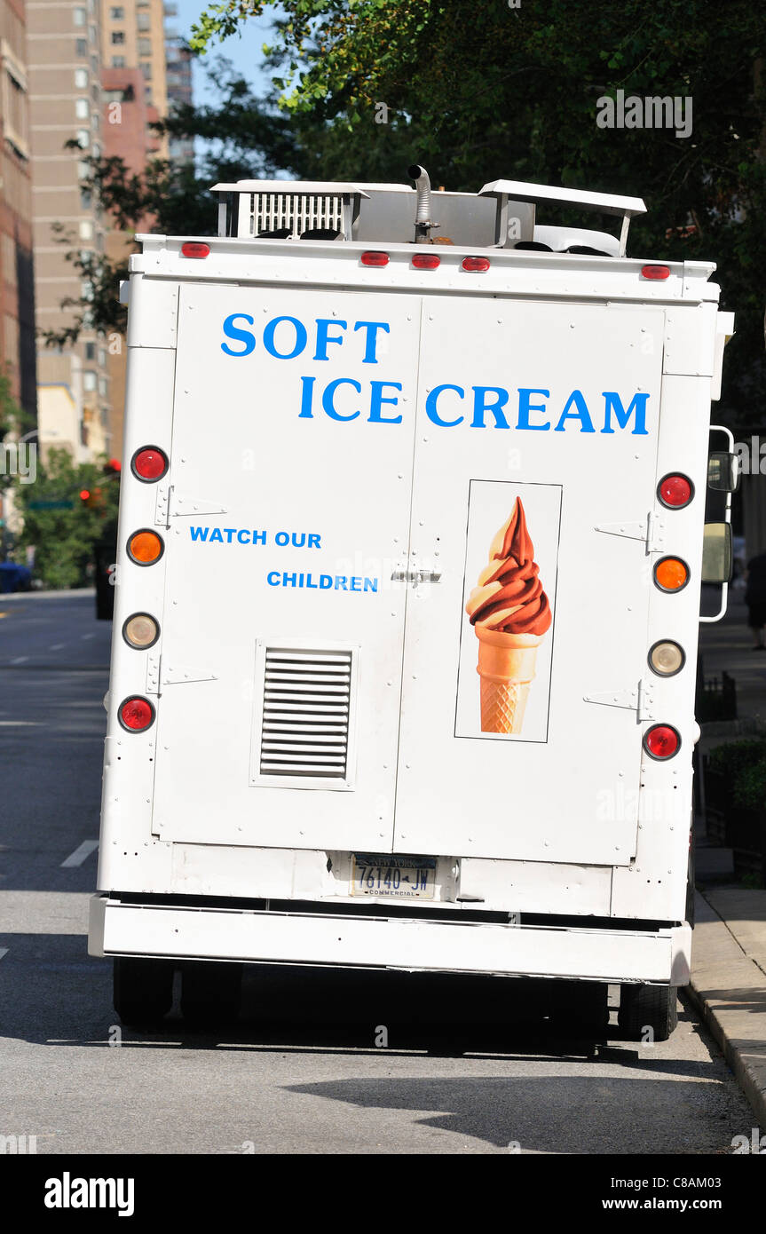 Ice cream sales lorry Stock Photo - Alamy
