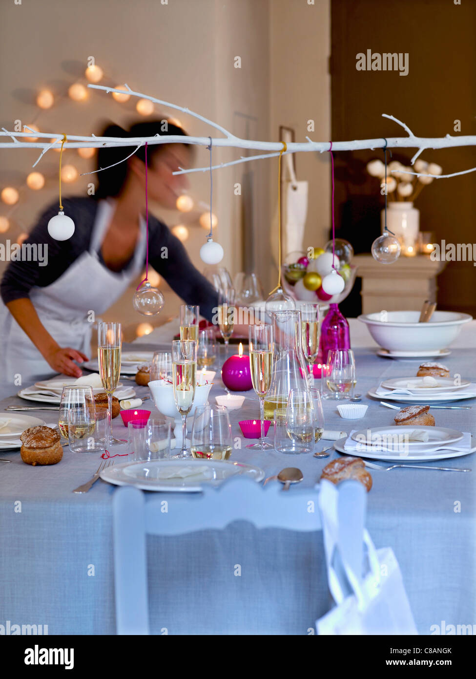Presentation party hi-res stock photography and images - Alamy