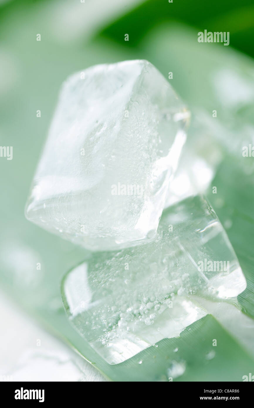 Ice cube hi-res stock photography and images - Alamy