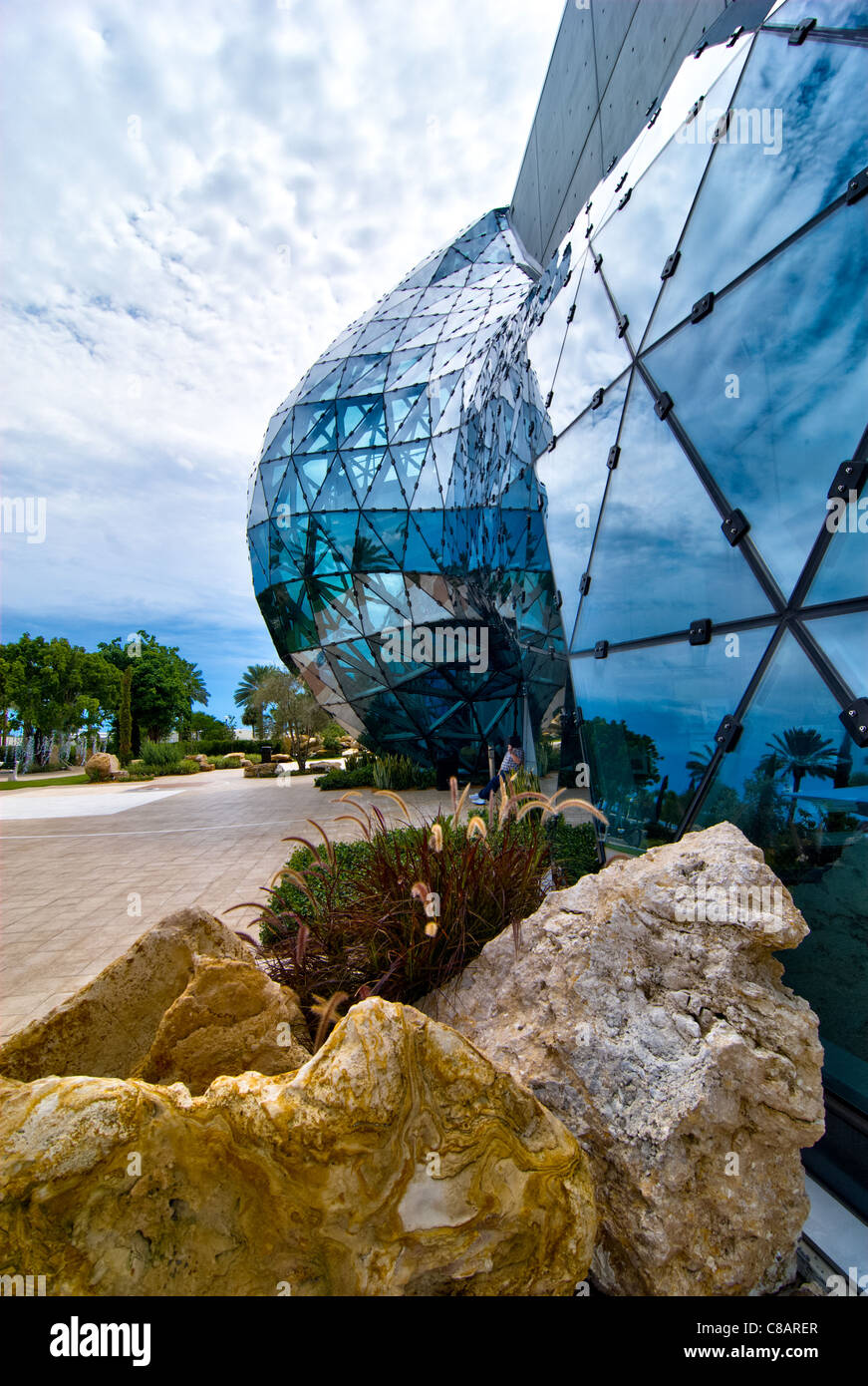 Dali museum st petersburg florida hi-res stock photography and images ...