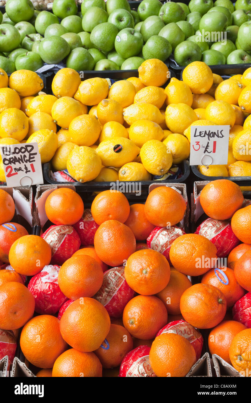 England, London, Southwark, Borough Market, Fruit Stall Stock Photo - Alamy