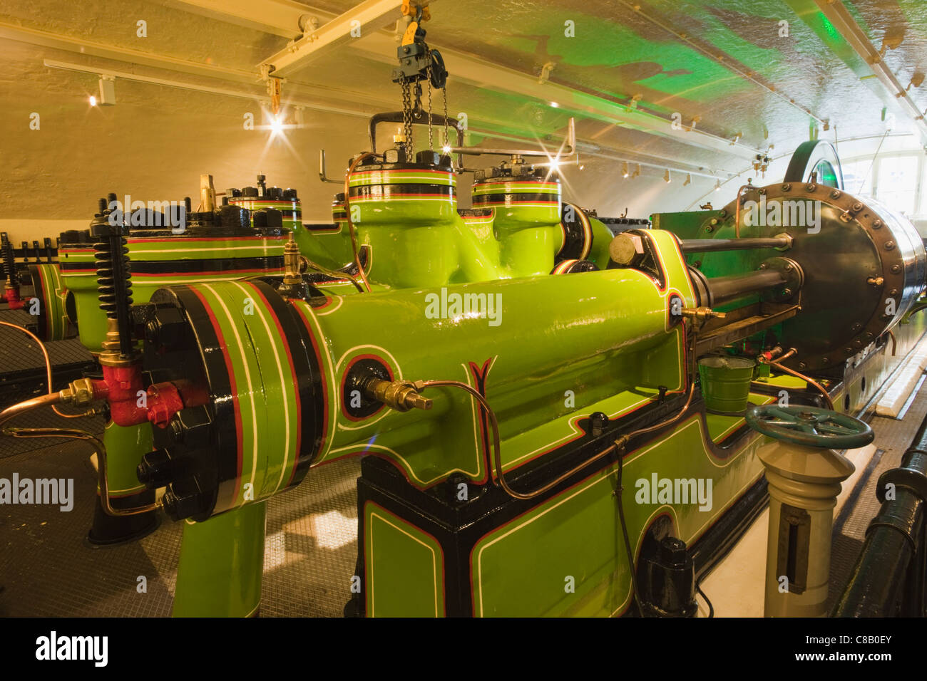 England, London, Tower Bridge, Engine Room, Accumulator for storing ...