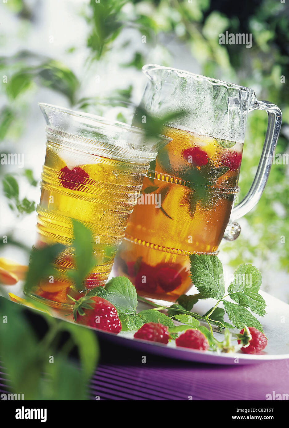iced tea outdoors Stock Photo - Alamy