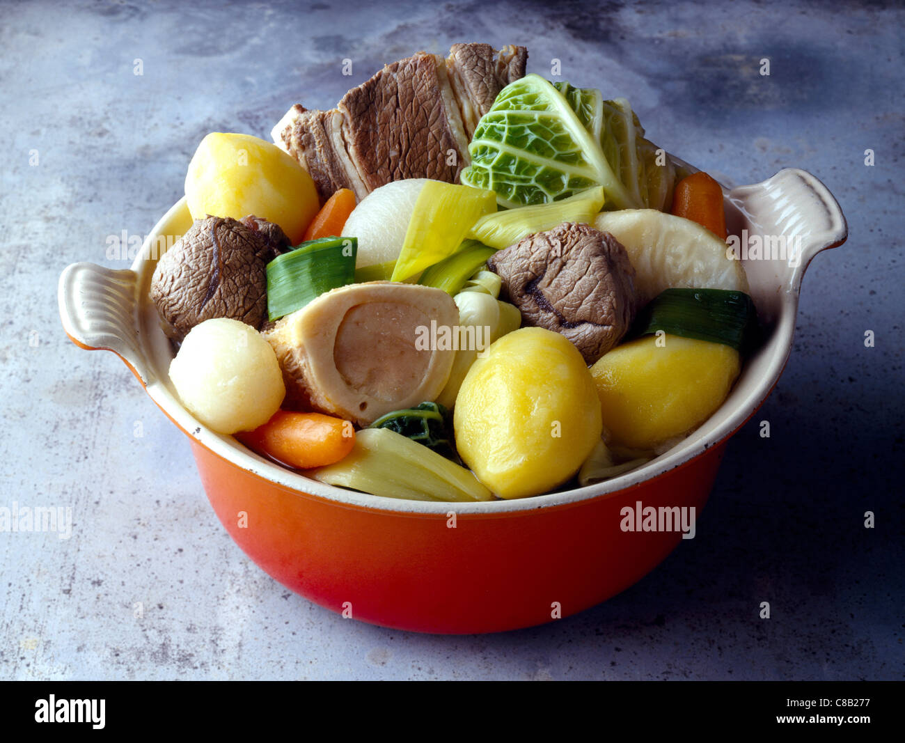 Leek potato hotpot hi-res stock photography and images - Alamy