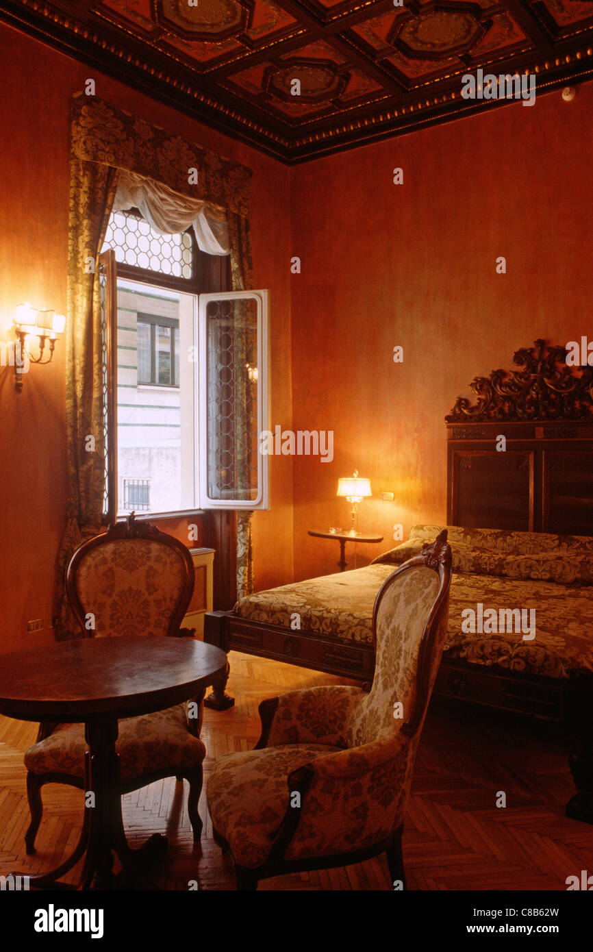Locarno room hi-res stock photography and images - Alamy