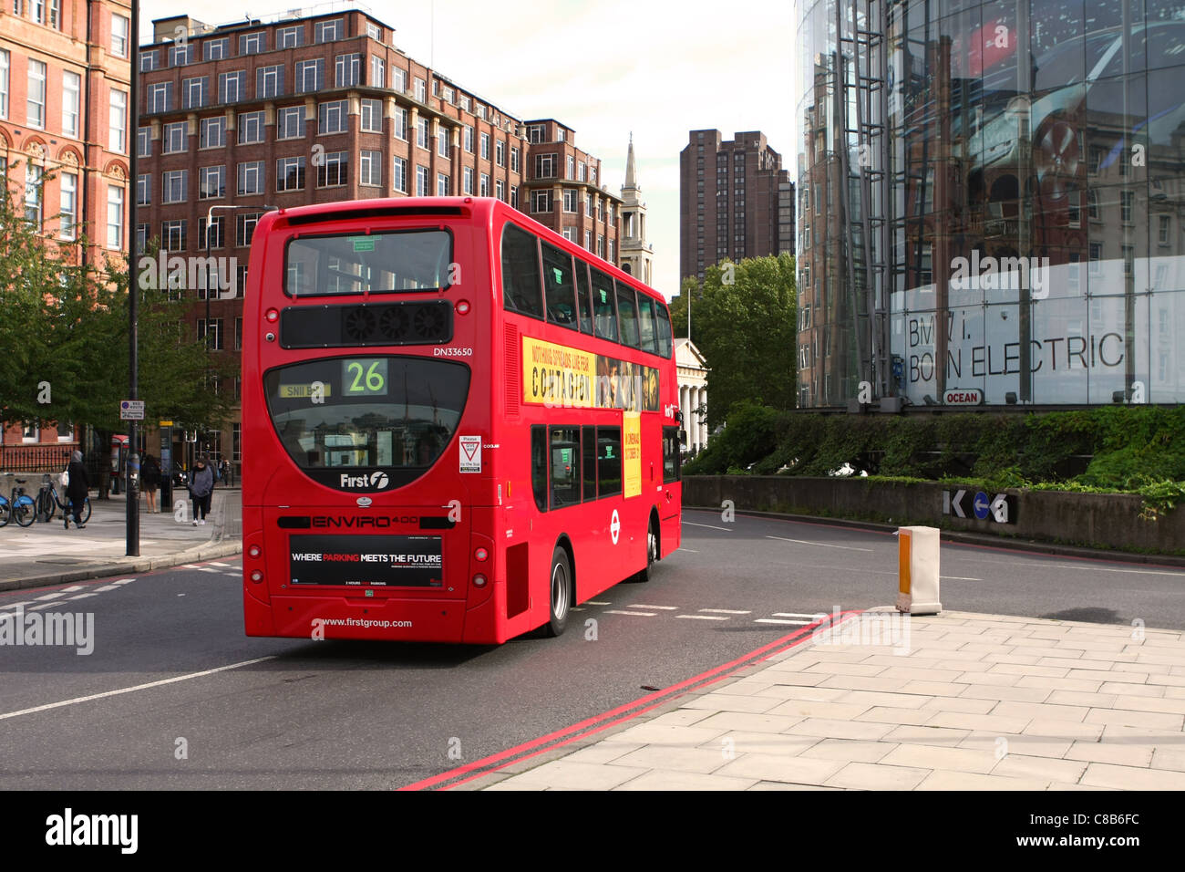 Bus back view hi-res stock photography and images - Alamy