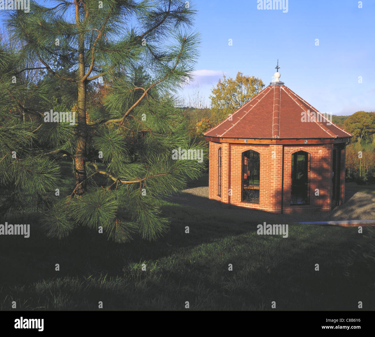 Modern folly structure hi-res stock photography and images - Alamy