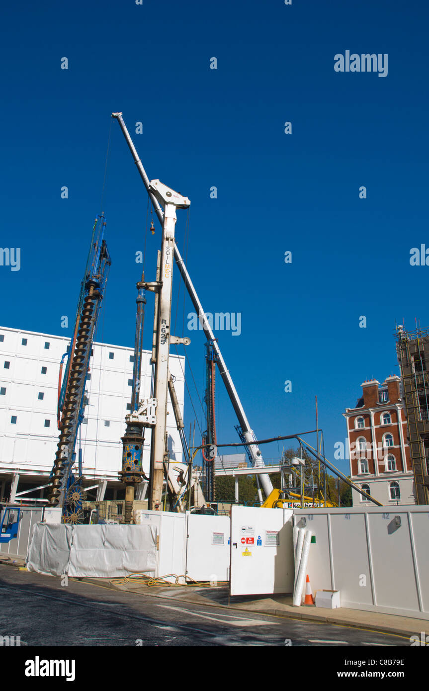 Five storey building hi-res stock photography and images - Alamy