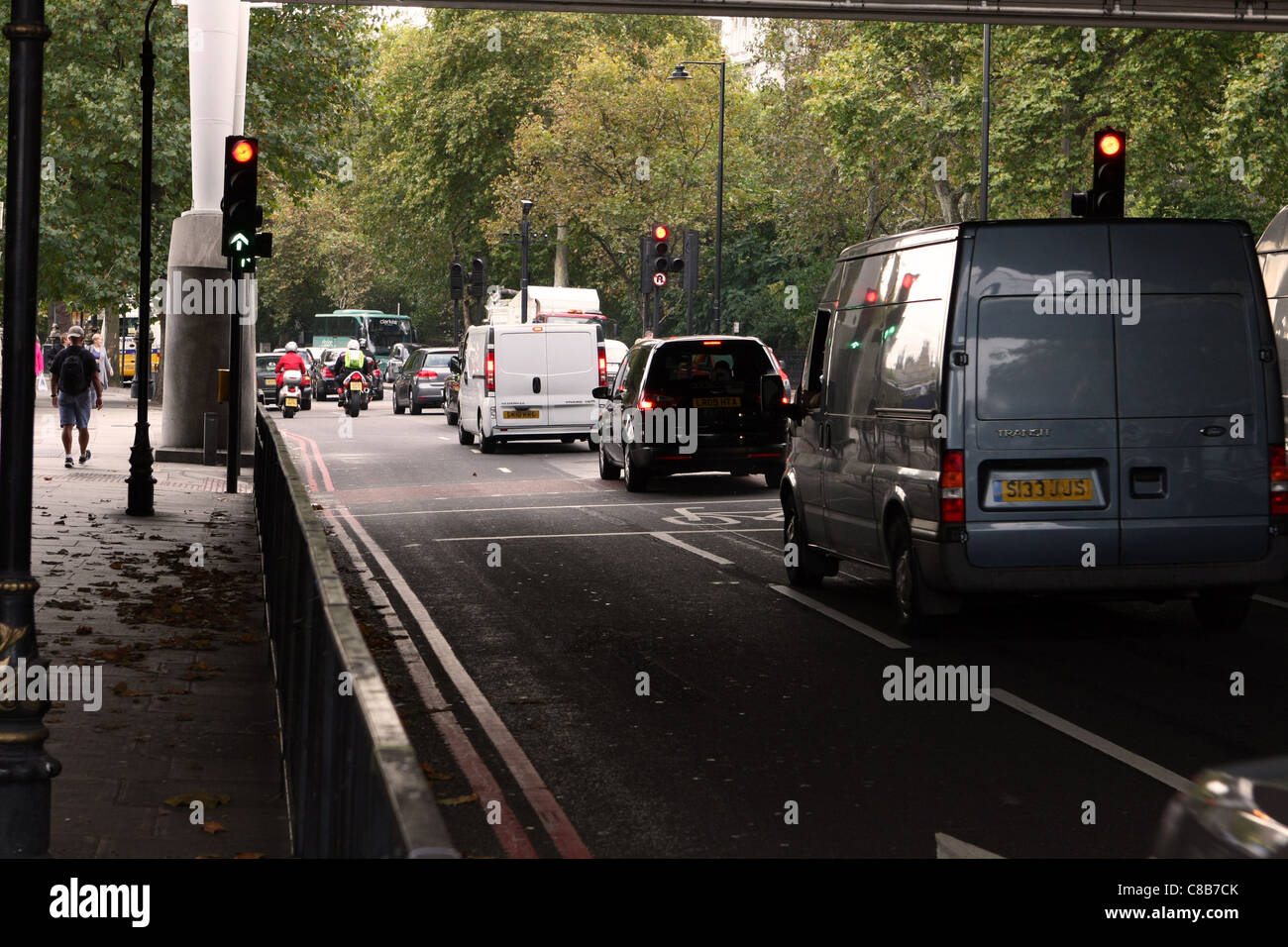 Traffic lights turned red hi-res stock photography and images - Alamy