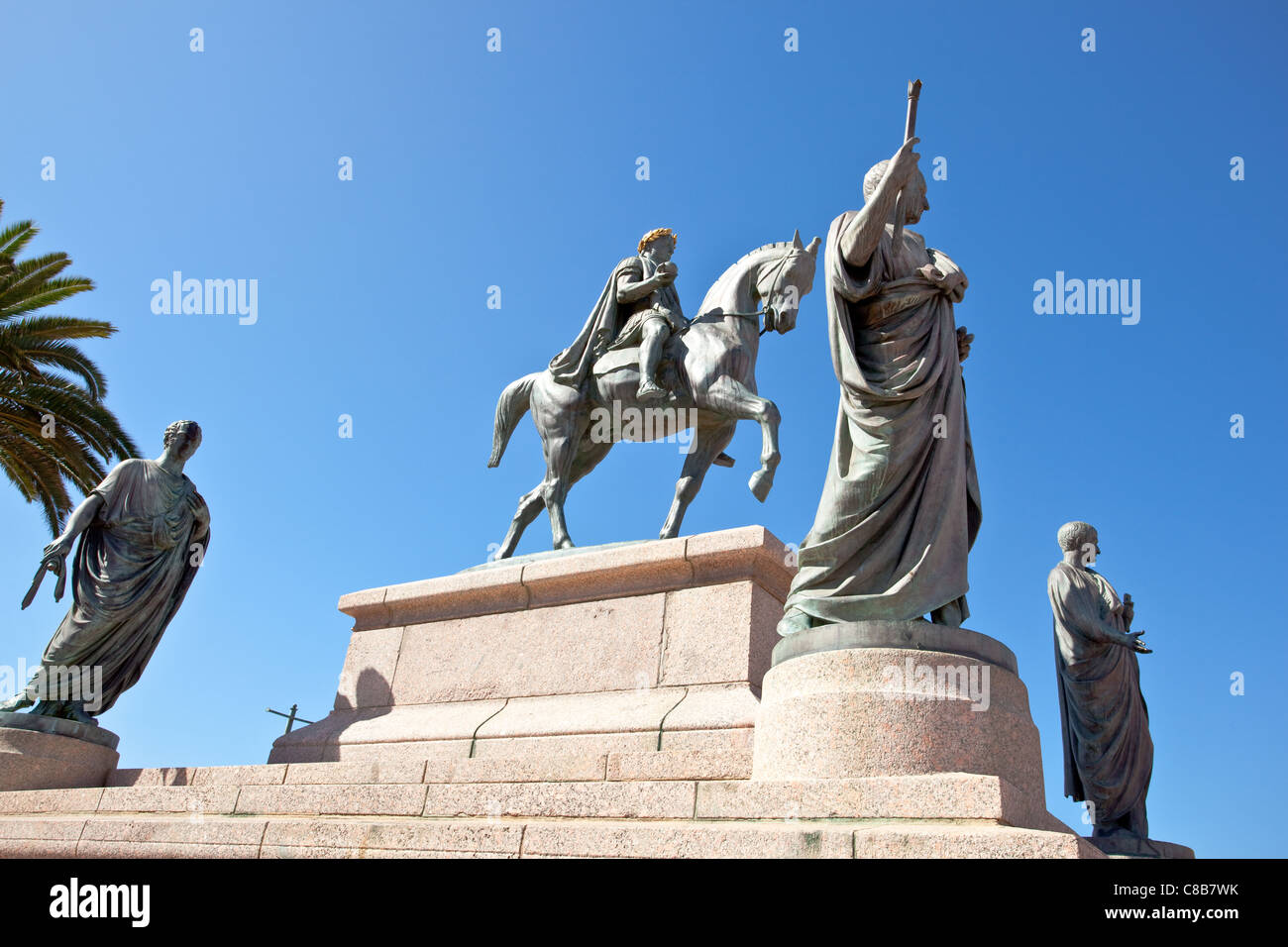 Napoleon bonaparte bronze statue hi-res stock photography and images ...