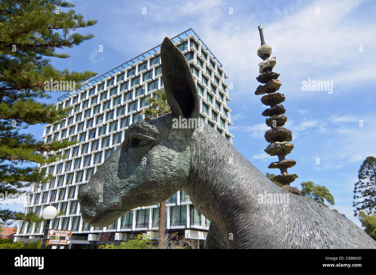 Focus on a Kangaroo statue and Ore Obelisk artwork in front of Council ...