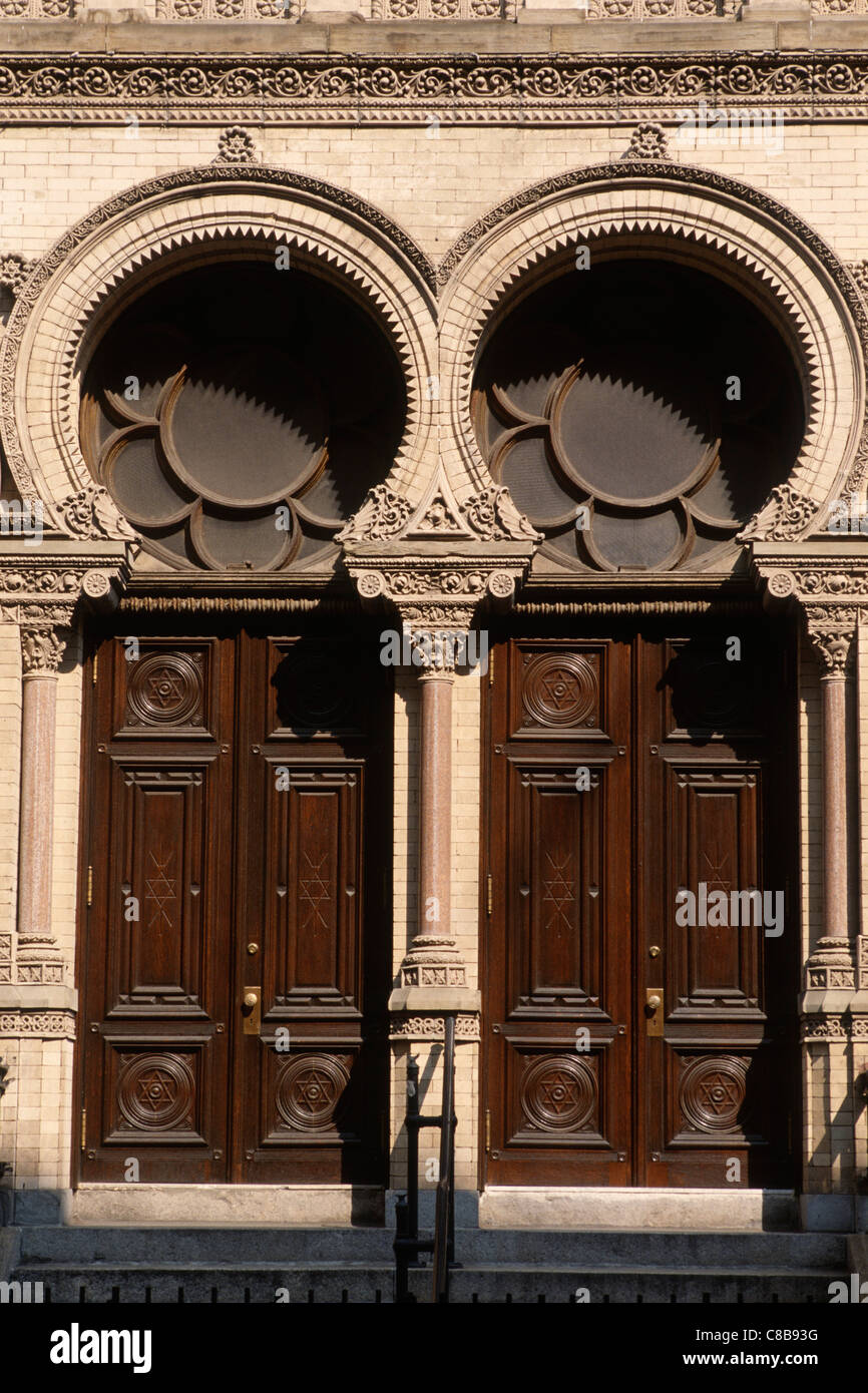 Eldridge street synagogue, new york hi-res stock photography and images ...