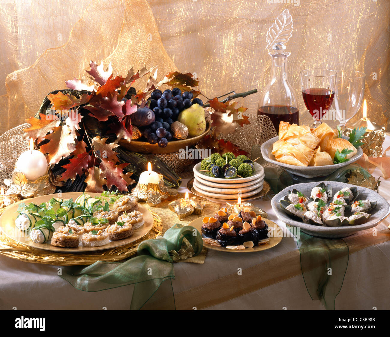 Christmas buffet hi-res stock photography and images - Alamy