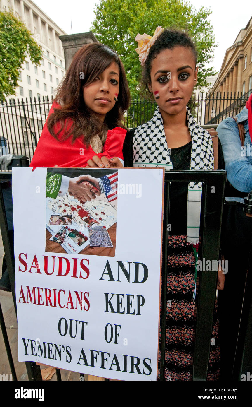 Yemen protest against government oppression outside Downing Street ...