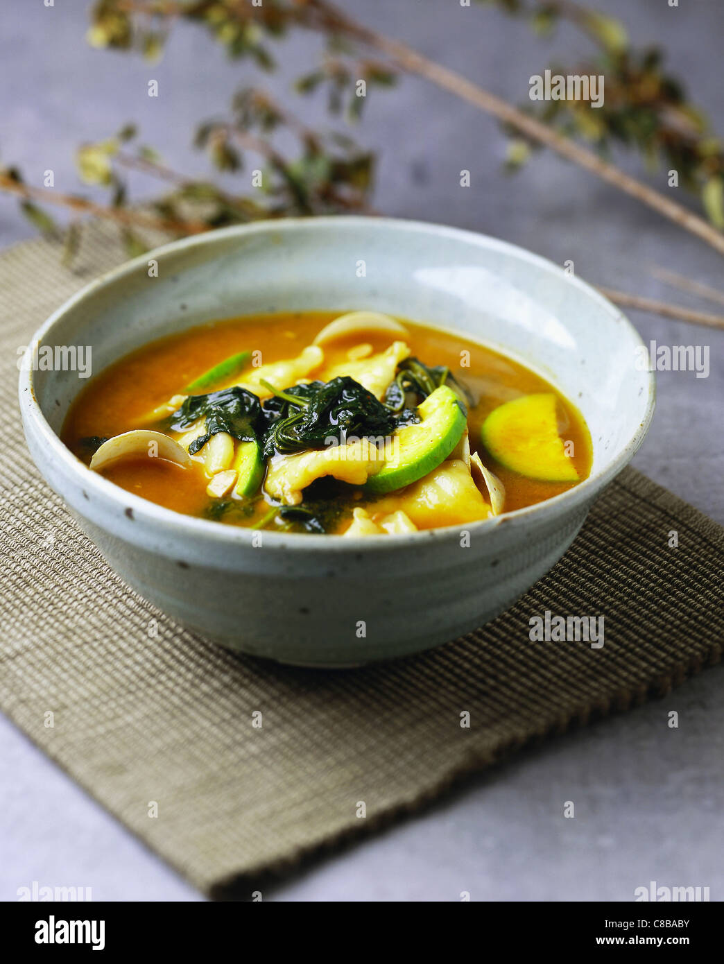 Sujebi hi-res stock photography and images - Alamy