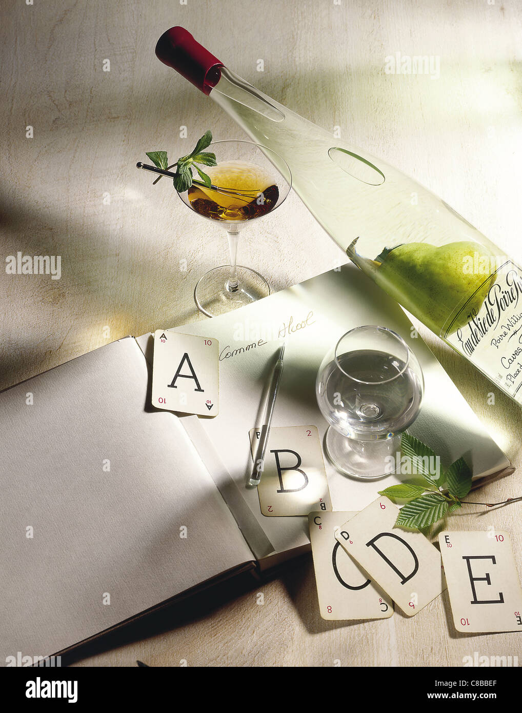 Pear liqueur hi-res stock photography and images - Alamy