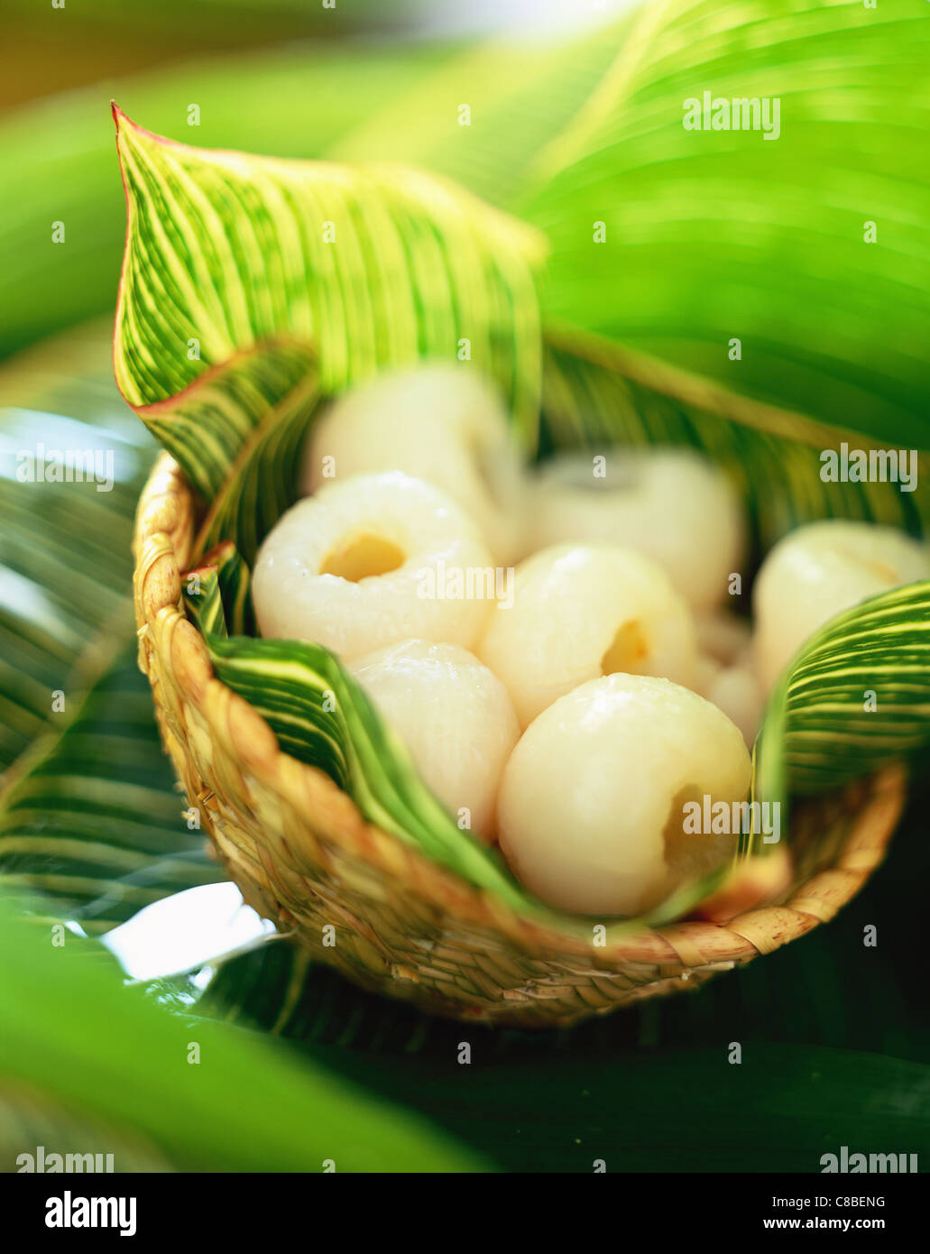 Litchis hi-res stock photography and images - Alamy