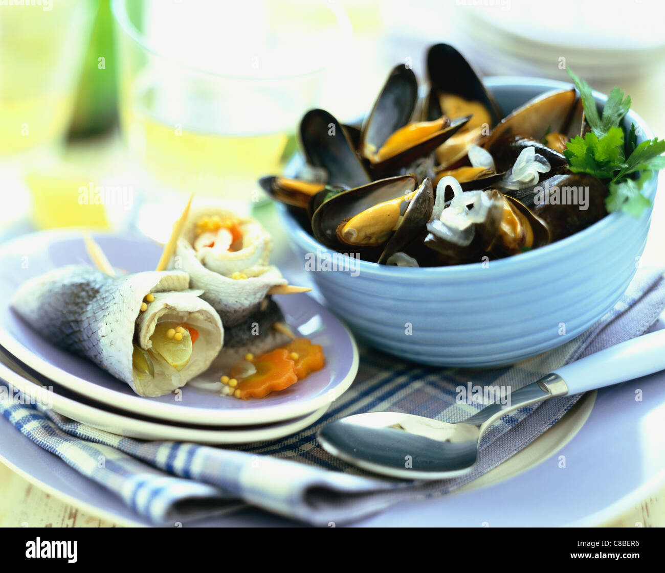 Pick mussels hi-res stock photography and images - Alamy