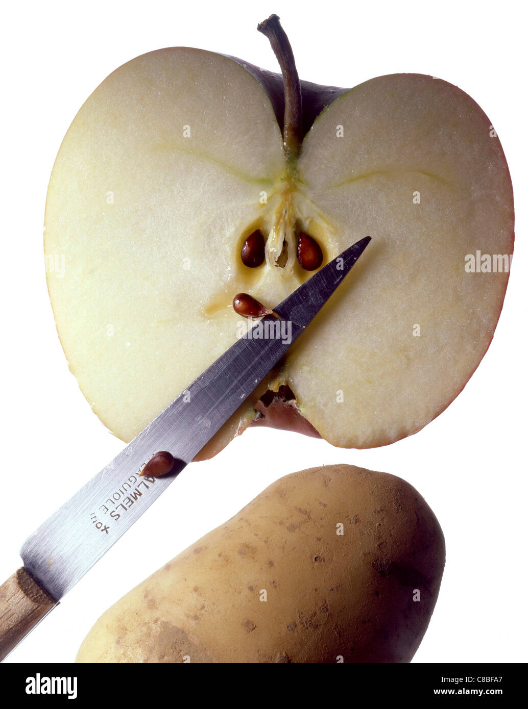 apple, potato and knife Stock Photo - Alamy