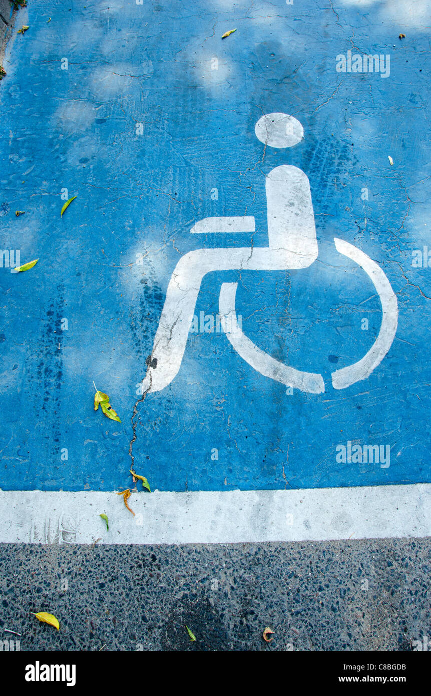 invalid car sign in the blue street asphalt Stock Photo - Alamy
