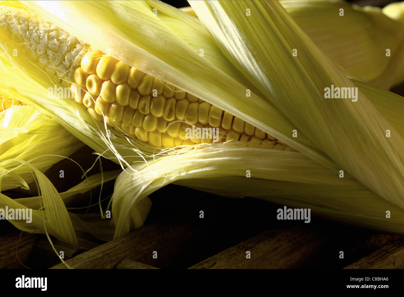 corn on the cob Stock Photo - Alamy