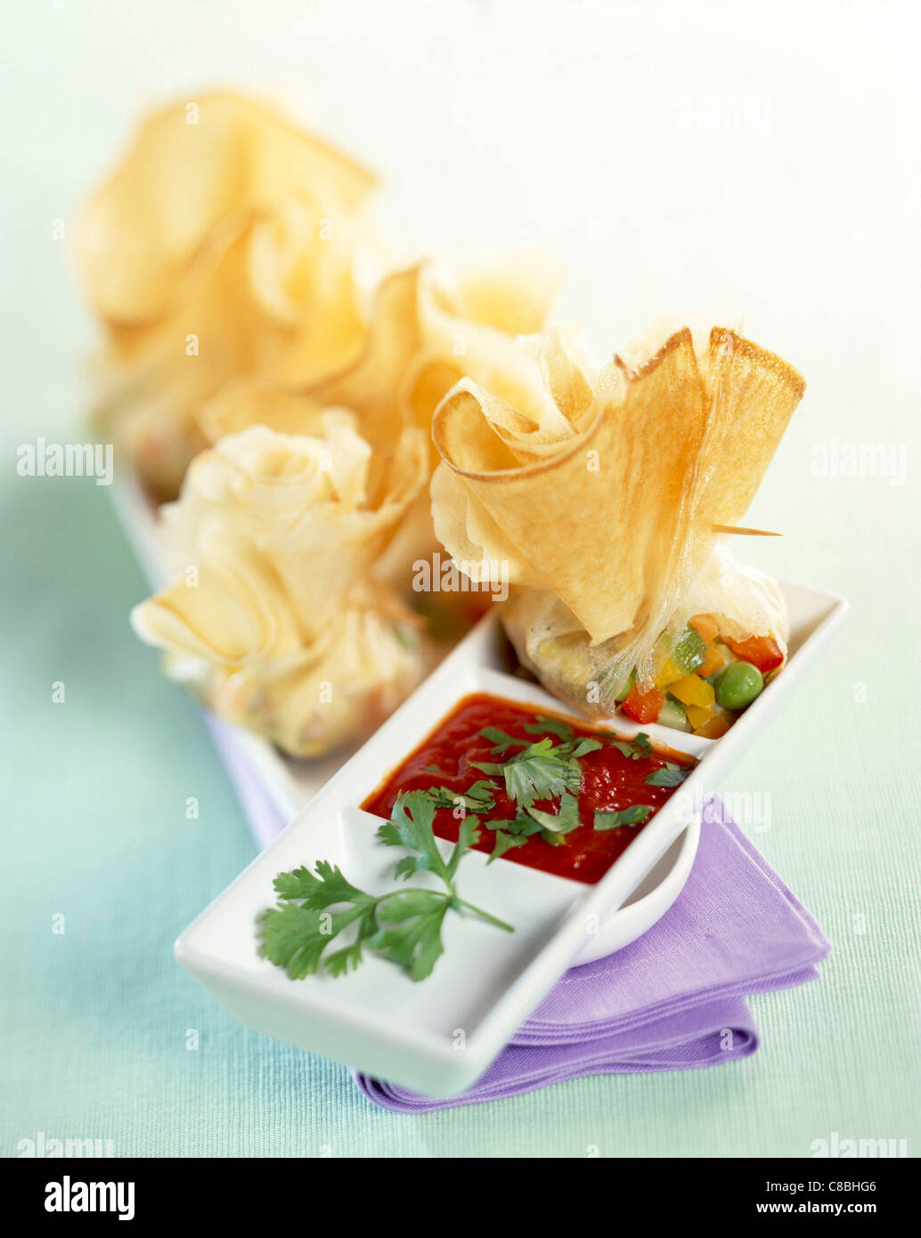 Filo vegetable parcels hi-res stock photography and images - Alamy