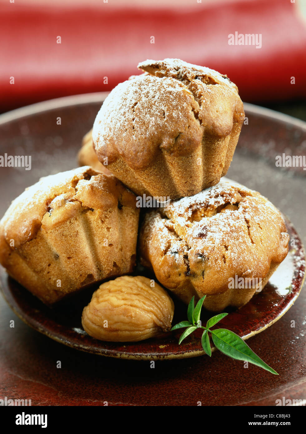 Wholemeal cakes hi-res stock photography and images - Alamy