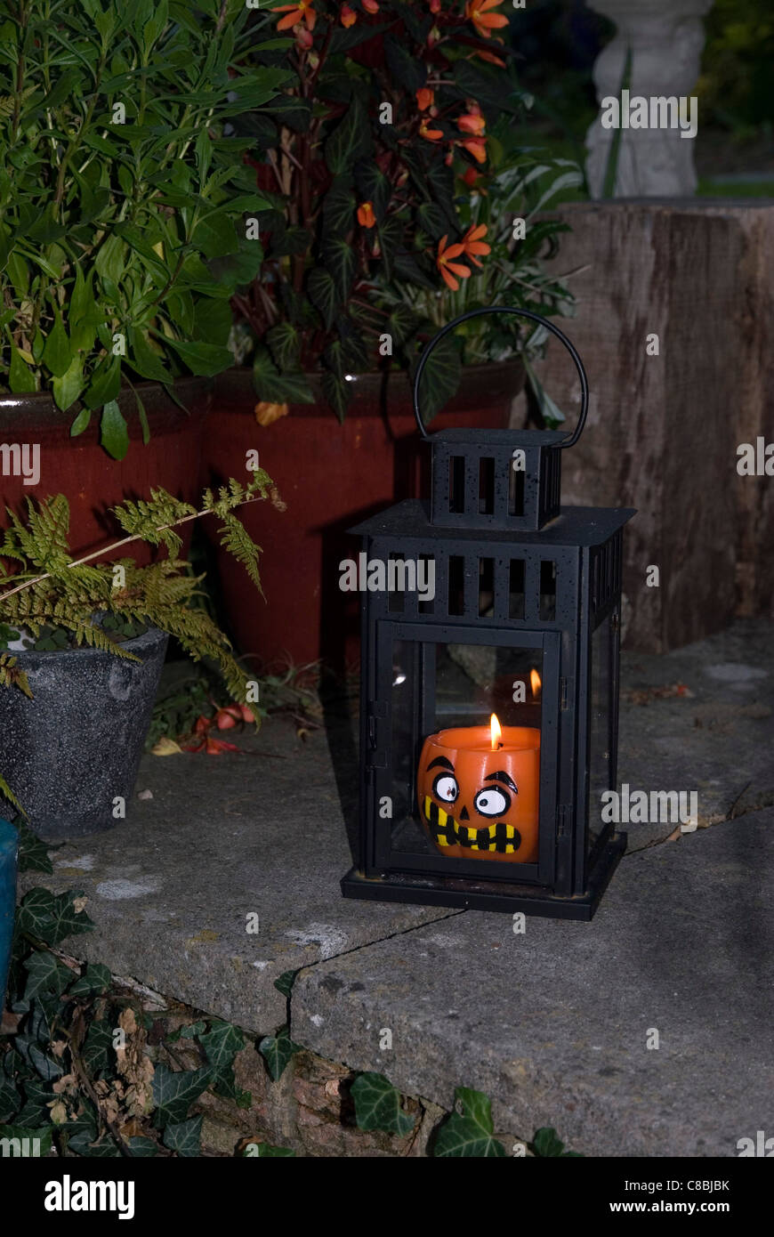 Scary pots hi-res stock photography and images - Alamy