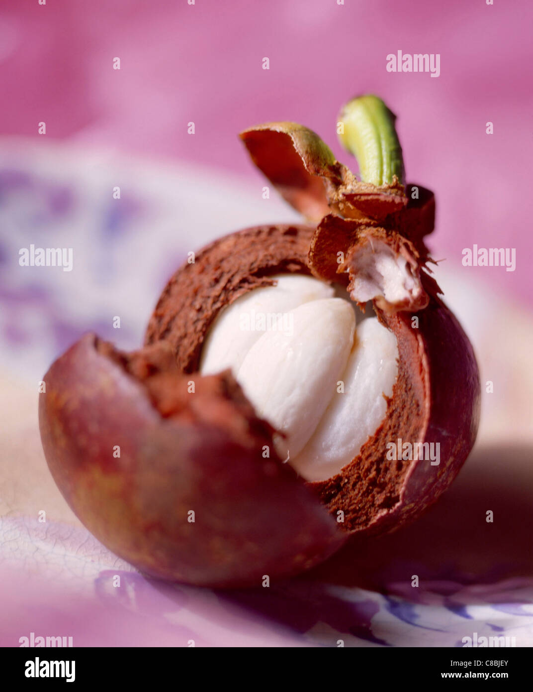 Mangoustan fruit hi-res stock photography and images - Alamy