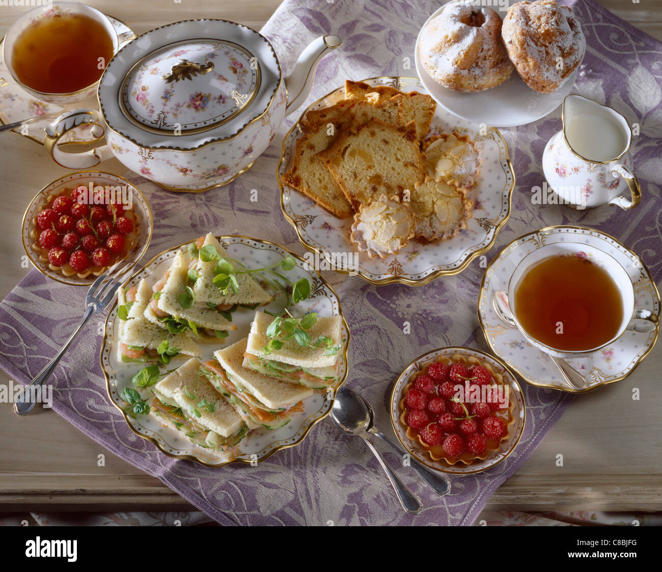 English style high tea hi-res stock photography and images - Alamy