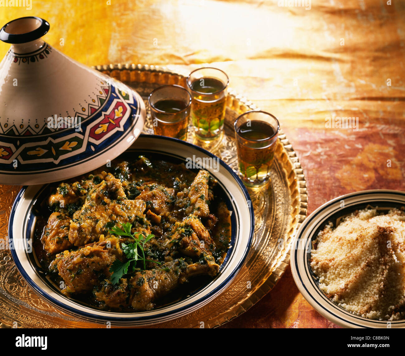 chicken tajine with onions and mint Stock Photo - Alamy