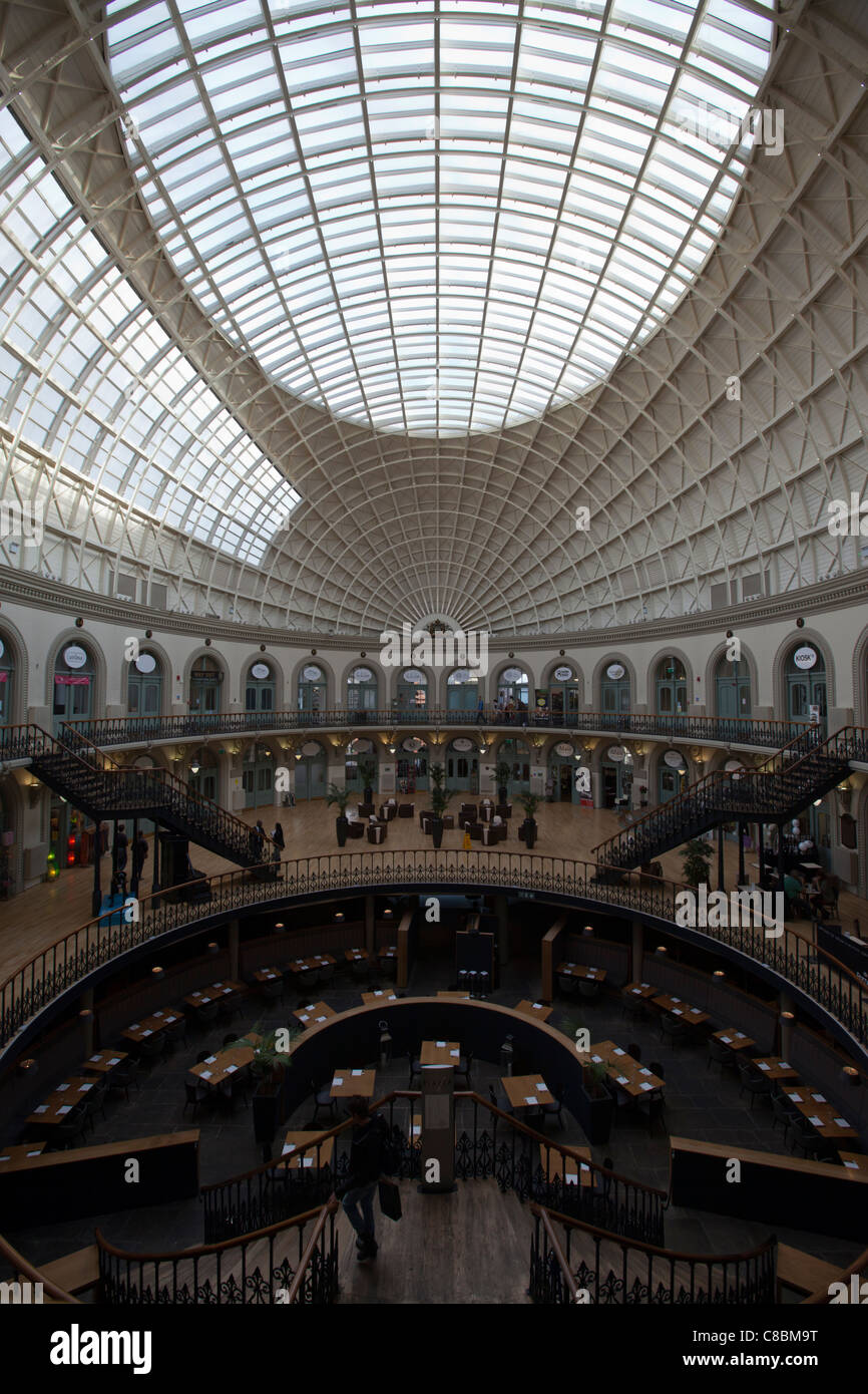 Leeds corn exchange roof hi-res stock photography and images - Alamy