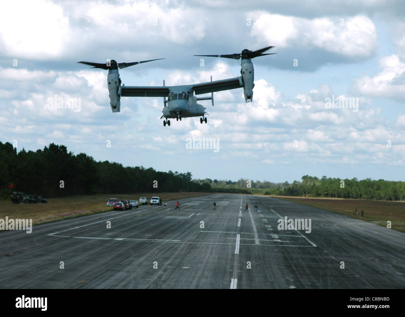 MARINE CORPS AIR STATION NEW RIVER, N.C. -- A Marine Corps MV-22 Osprey ...