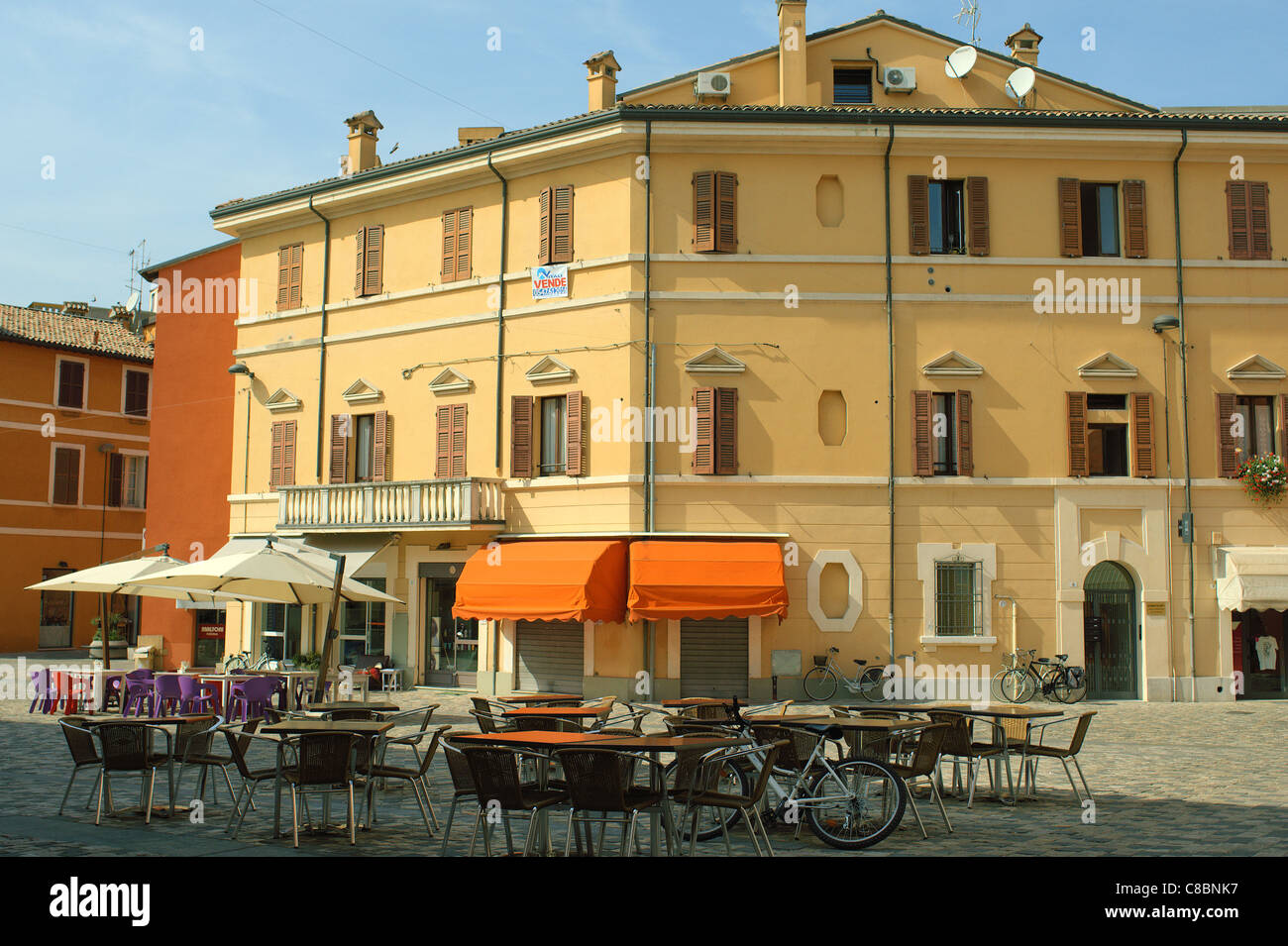 Siesta time hi-res stock photography and images - Alamy