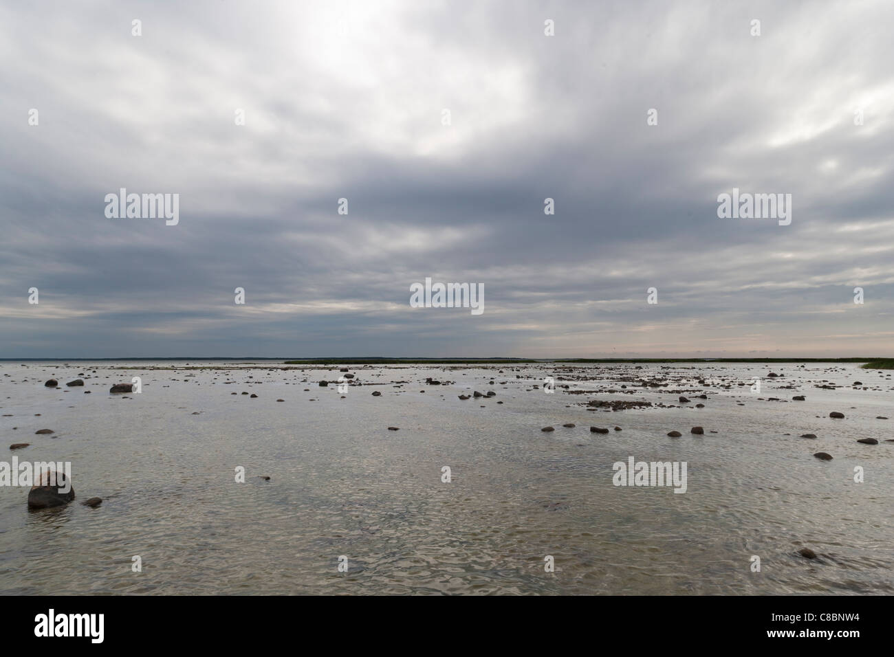 Calm shallow sea water island hi-res stock photography and images - Alamy