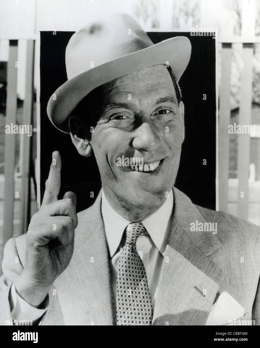 Tommy trinder c8btgm hi-res stock photography and images - Alamy