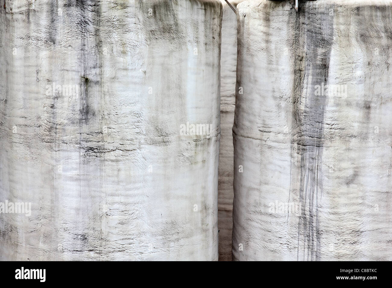 Concrete tanks hi-res stock photography and images - Alamy