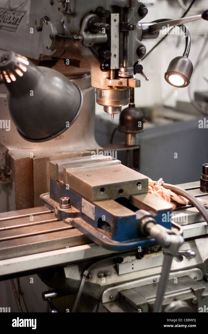 A Bridgeport drill press Stock Photo - Alamy
