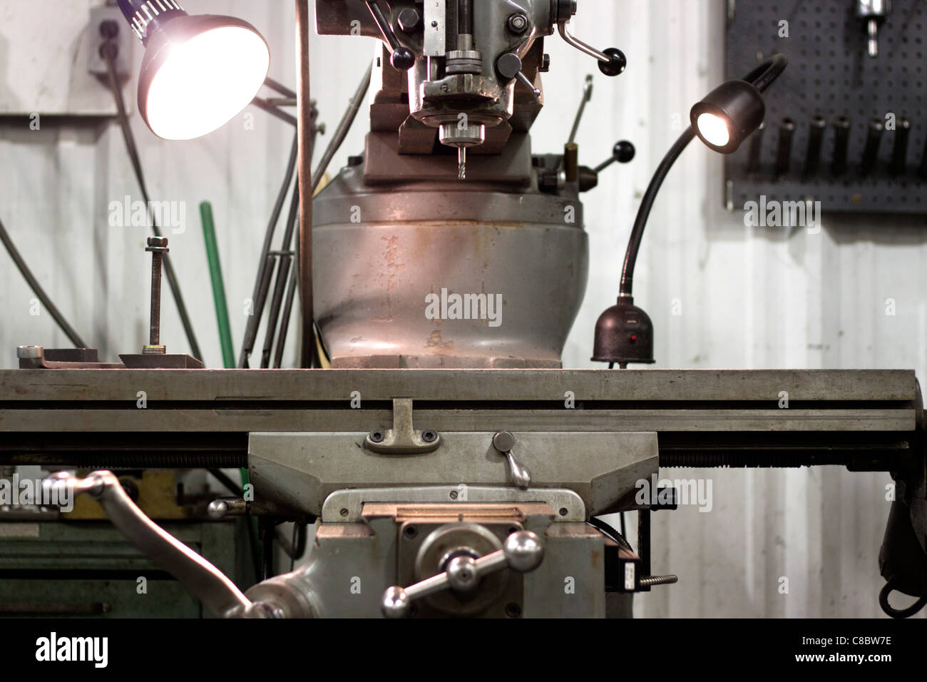 Closeup bridgeport drill press hi-res stock photography and images - Alamy